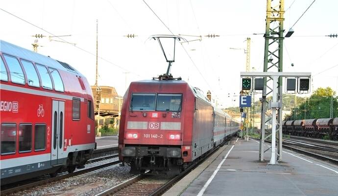 Umleitung für den Interregio-Express endet vier Wochen früher - Startseite