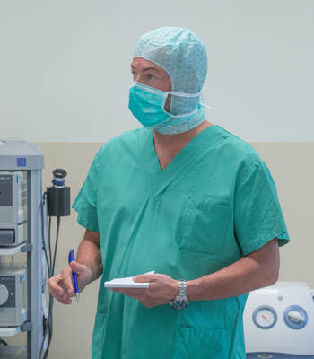 Neuer Chefarzt und neue OP-Säle am Helios Klinikum: So sieht es dort ...