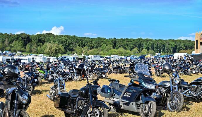 50 Jahre Lobo Motorcycle Club: Mit Vollgas in eigener Stadt gefeiert ...
