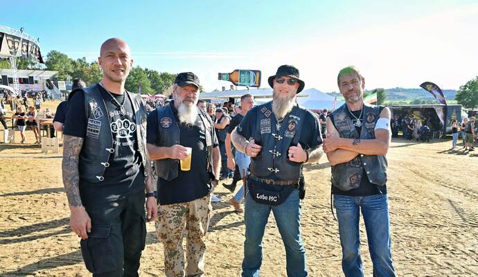 50 jahre lobo motorcycle club: mit vollgas in eigener stadt gefeiert _ lobo motorradclub | XAKY